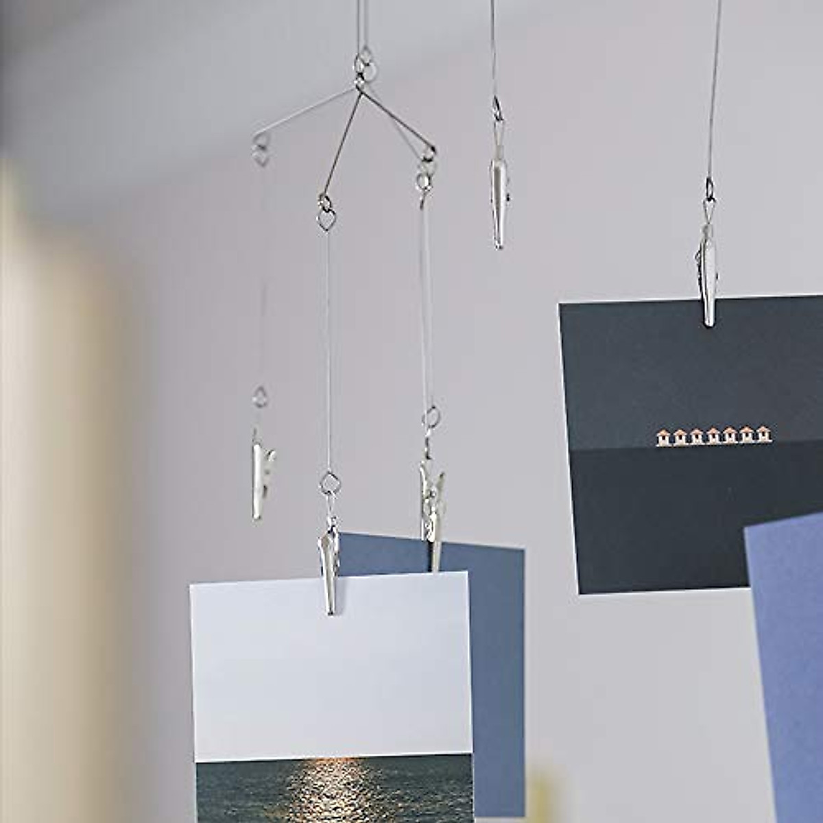 Yeyo Floating Hanging Clip Photo Display Mobile Decor, Metal Vertical Photo Hanging Display Clips Fan for Hanging Pictures Notes Memo Artworks Collage Kids Bedroom Decor (Style 1), Silver ,(PD-01)