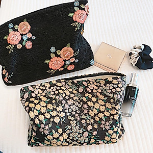 HAPPYHEIDI Women Aesthetic Travel Makeup Bag Accessory Zipper Pouch for Cosmetics, Purse Organizer, Embroidery Lucky Flowers Black