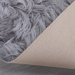 HLZHOU Soft Faux Fur Rug White Sheepskin Chair Cover Seat Pad Shaggy Area Rugs for Bedroom Sofa Living Room Floor (Gray, 2x3 Feet)