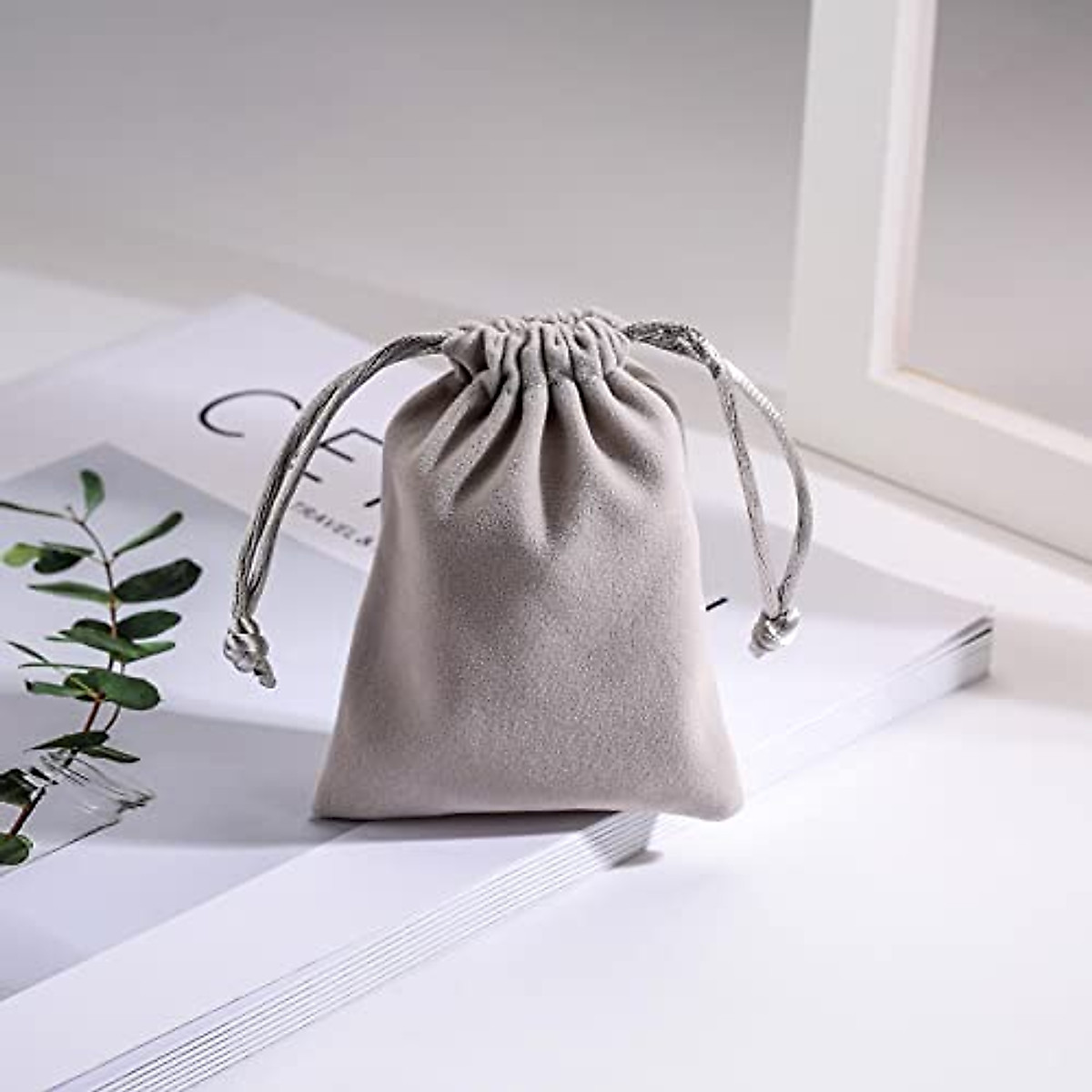 Zocomi Layered Cross Necklace for Men Boys Stainless Steel Cross Pendant Cuban Link Chain Religious Christian Christmas Gift Valentine's Day Him(Silver)