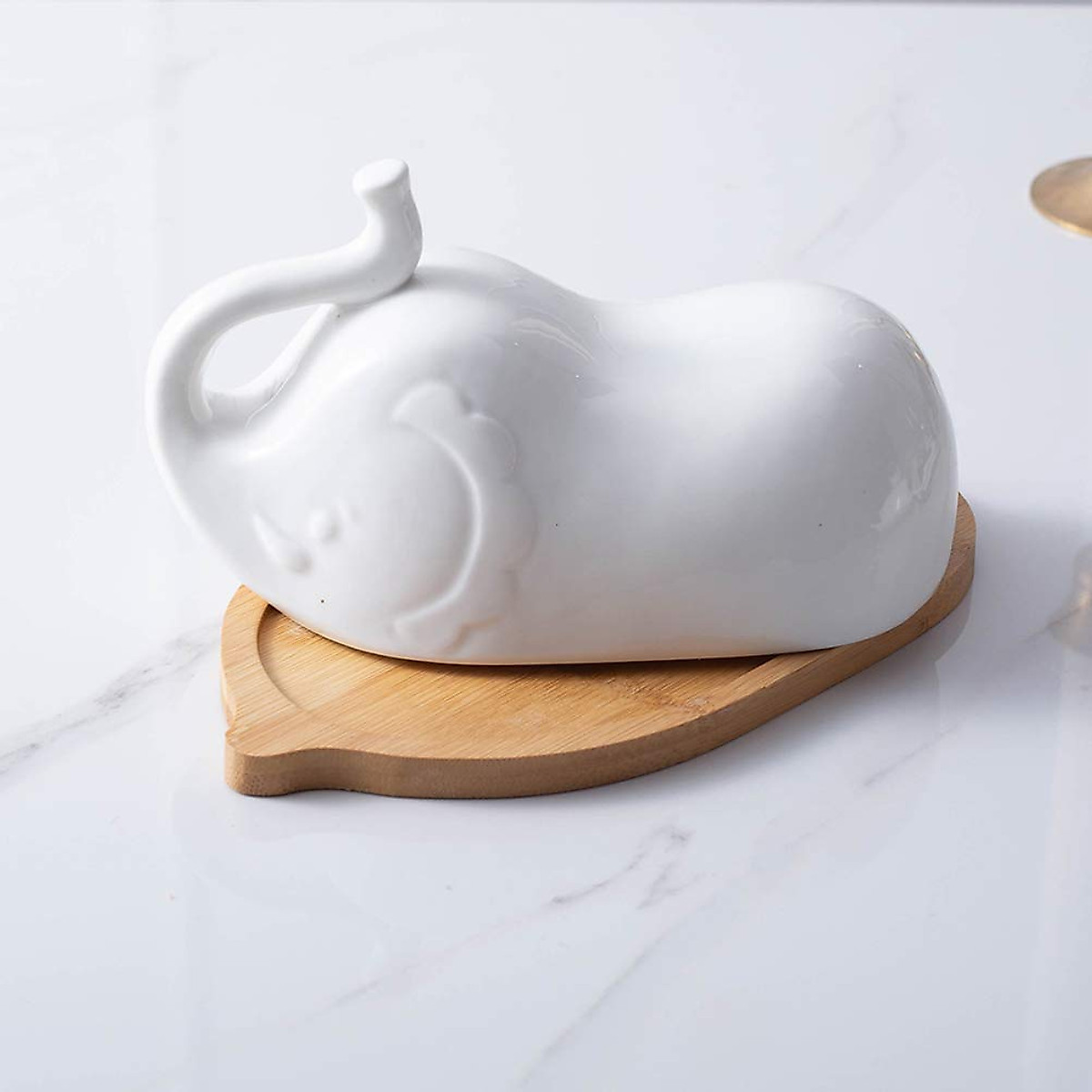 Elephant large butter dish Butter Dish Ceramic Butter Holder Animal Butter Tray with Lids Elephant Butter Keeper Container Margarine Holder Cheese Board Ceramic Food dinner plates Plate fruite plate