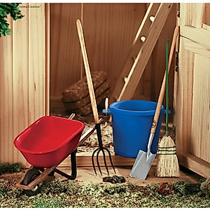 Breyer Traditional Stable Cleaning Set (1:9 Scale)