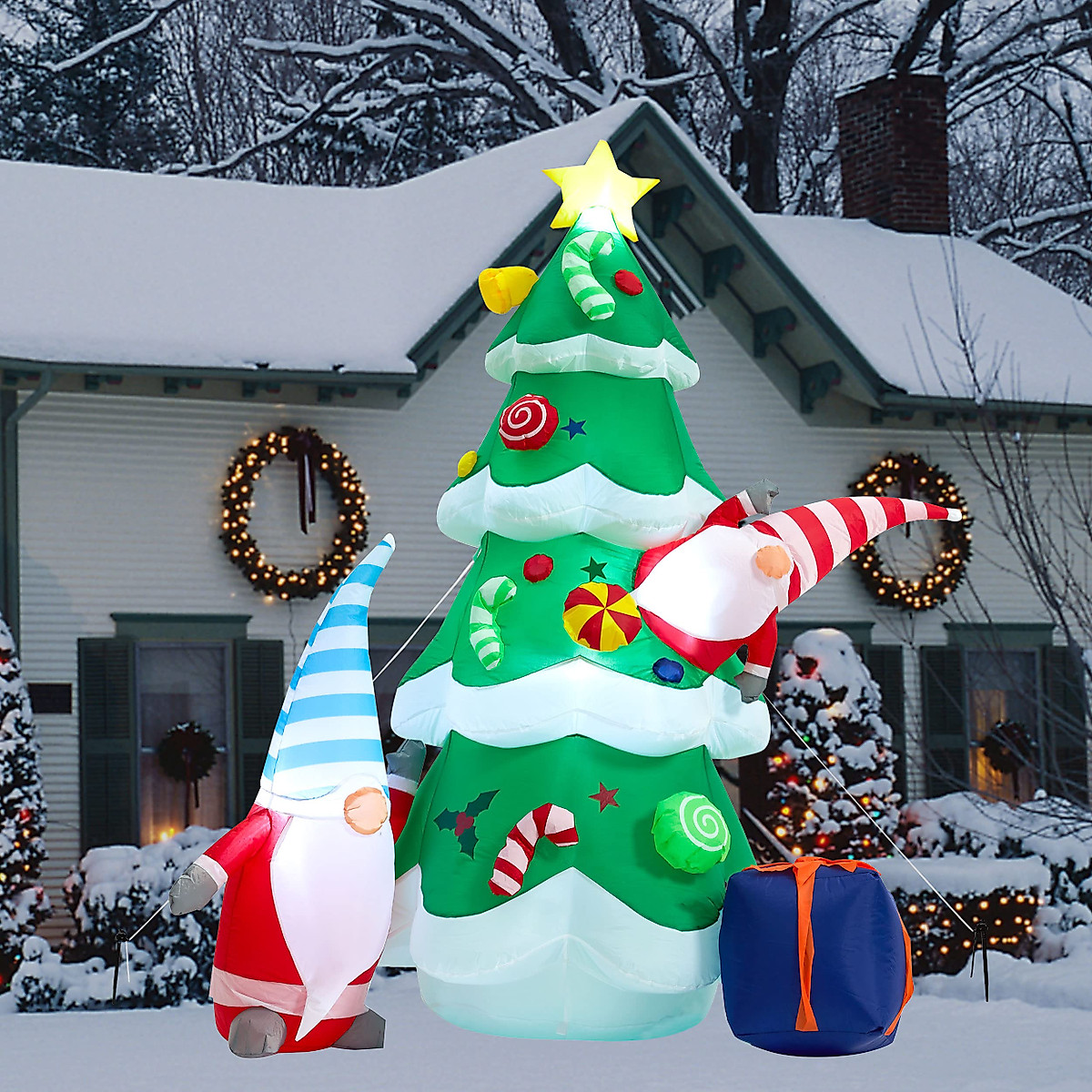 SUNGIFT Christmas Inflatable Tree, 7 FT Giant Lighted Christmas Blow Up Santa Claus with Gift Box for Indoor Outdoor Yard Garden Xmas Inflatables Party Decorations