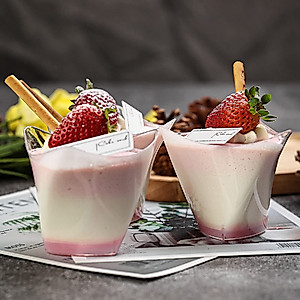 Tosnail 50 Pack 4oz Triangular Dessert Appetizer Tumbler Cups Plastic Disposable Cups with 50 Plastic Dessert Spoons