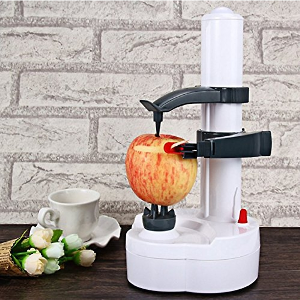 2016 New Multifunction Automatic Stainless Steel Electric Fruit Apple Peeler with Two Spare Blades Potato Peeling Machine