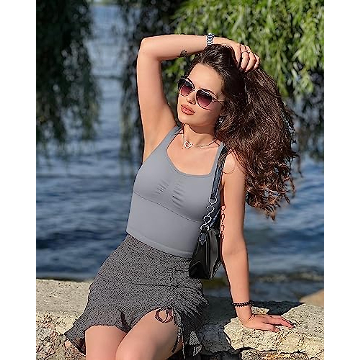 OQQ Women's 2 Piece Tank Shirt Seamless Workout Exercise Padded Sports Yoga Crop Bra, Black,grey, Medium