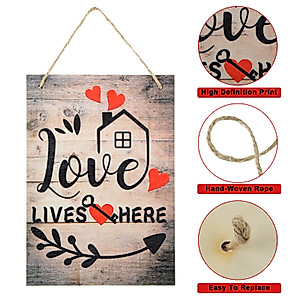 Jetec 2 Pieces Valentine's Day Hanging Wooden Sign Ornament Hanging Wall Plaque Red Heart for Home Garden 10 x 7 Inch