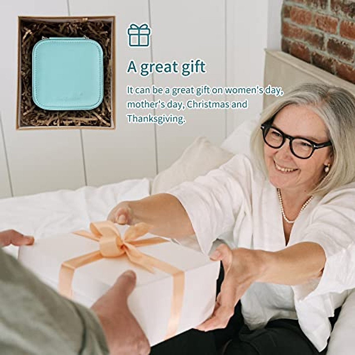 Luxury Leather Travel Jewelry Box for Women Mini Organizer Small Jewelry Portable Travel Case for Rings Earrings Necklace Multifunctional Storage Mother's Day Gift Women Wife Daughter Gift Lake Blue)