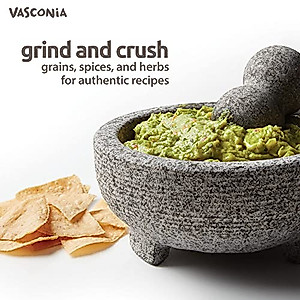 Vasconia 4-Cup Granite Molcajete Mortar and Pestle, Gray