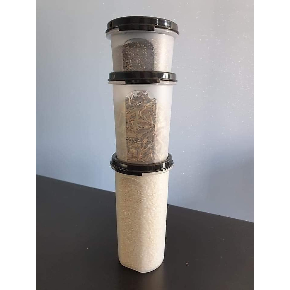 Tupperware Modular Mates Round Containers Set of 4 Sizes Black Seals