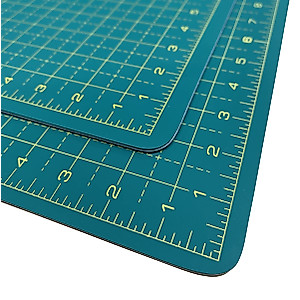 DuroEdge Crafters Kit includes 8.25 inch Safety Ruler, 9x12 Cutting Mat, Snap-off Knife with Refill Blades & case/disposal dispenser