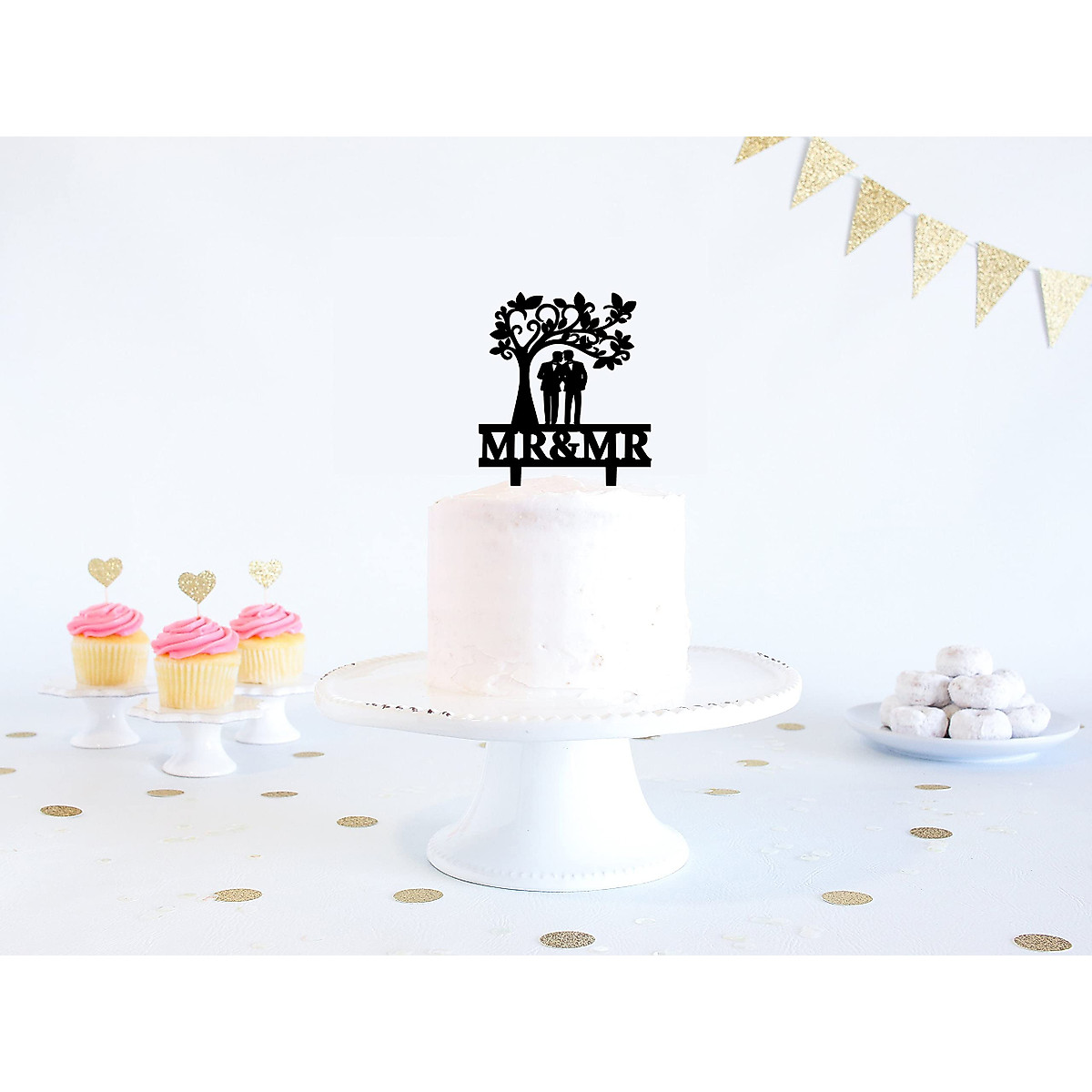 YzYbuaego Mr & Mr Wedding Cake Topper, The Gay Couple Standing and Kissing Under The Tree, Gay Wedding Cake Topper (Gay Tree)