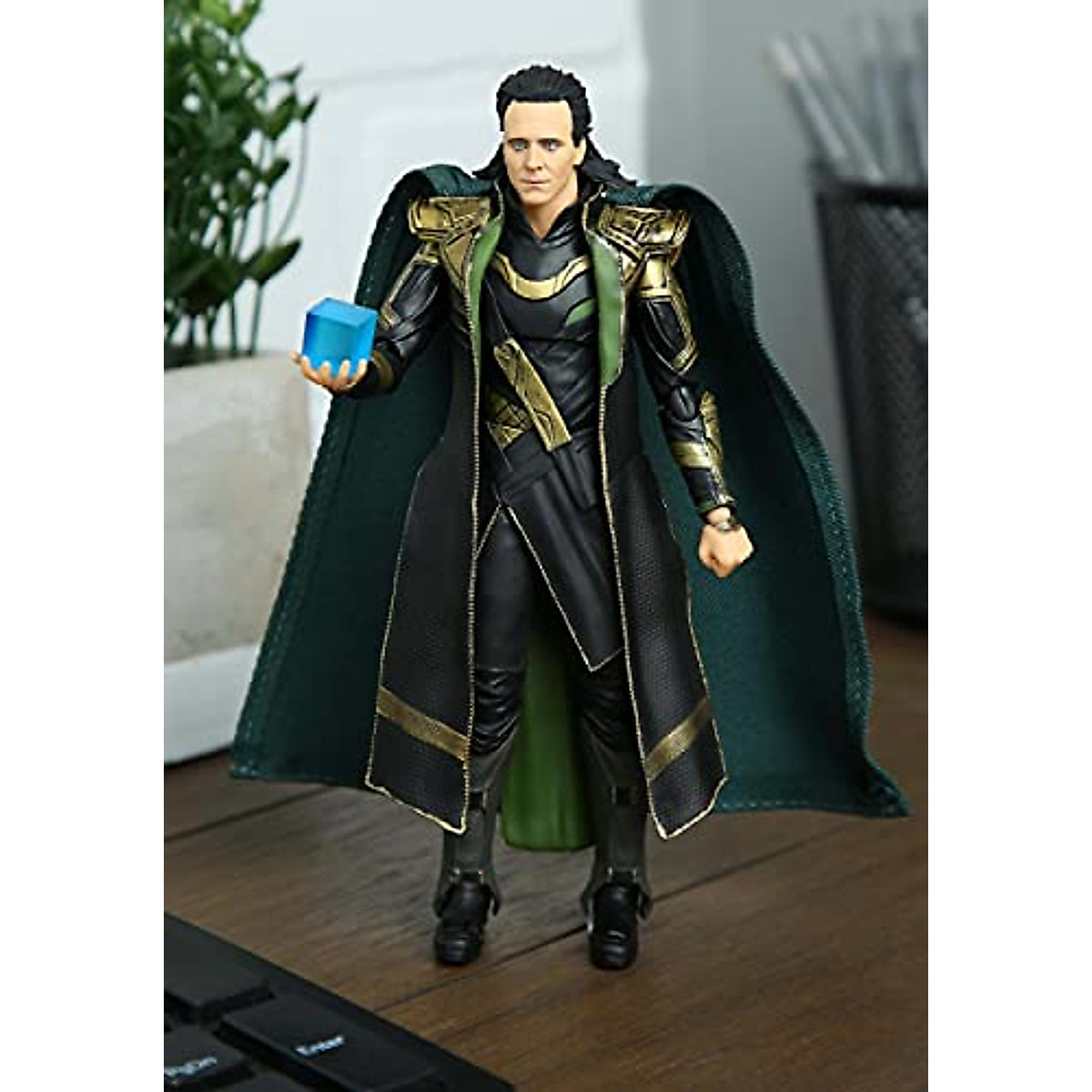 TAMASHII NATIONS - Avengers - Loki, Bandai Spirits S.H. Figuarts Action Figure