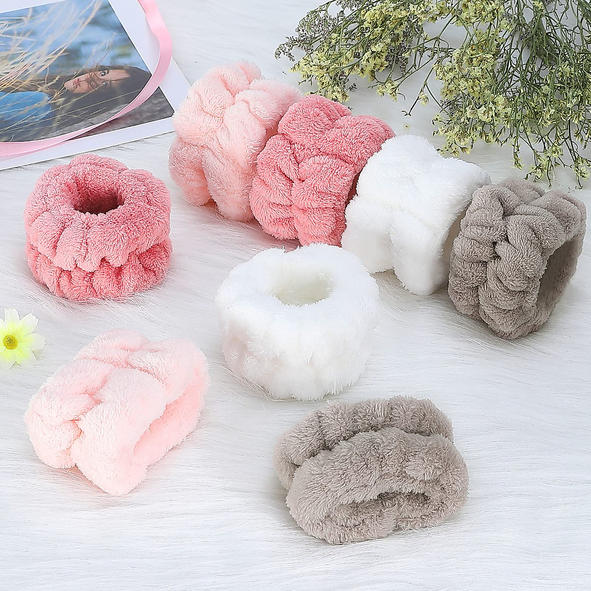 Xieklpwy 4 Pairs Wristbands for Washing Face, Microfiber Wrist Spa Washband Wrist Towels for Washing Face, Wrist Sweatband for Women Girls Prevent Liquid from Spilling (Color A)