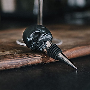 Black Skull Wine Bottle Stopper - Stainless Steel Resin Silicone Cool Stopper Wine Champagne Lovers for Gifts, Bar, Holiday Party, Wedding, New Housewarming, Halloween, Christmas