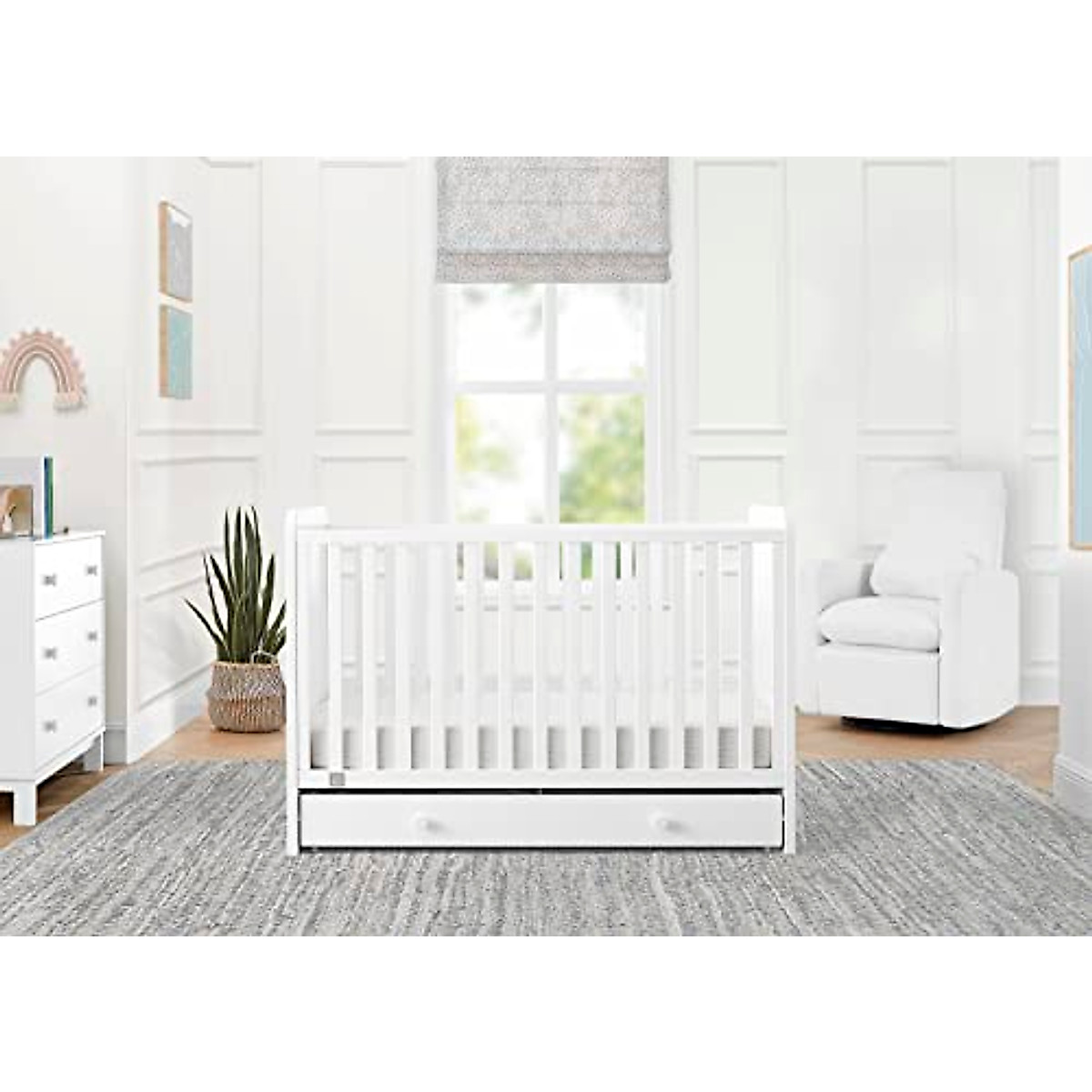 GAP babyGap Graham 4-in-1 Convertible Crib with Storage Drawer - Greenguard Gold Certified, Bianca White
