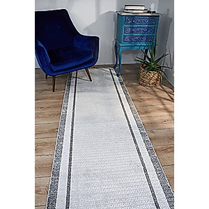 Livinify Torsdala Grey Frame Machine Made Area Rug (16'4" x 3'4")