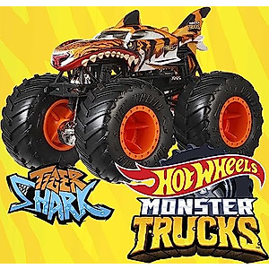 Hot Wheels Monster Trucks, 1 Toy Truck in 1:64 Scale & 1 Crushable Car (Styles May Vary)