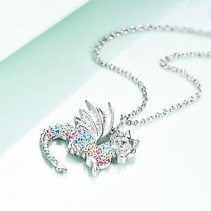 luomart Dragon Necklace Gifts for Girls,Women Dragon Necklaces Pendant Jewelry (Dragon Gifts)