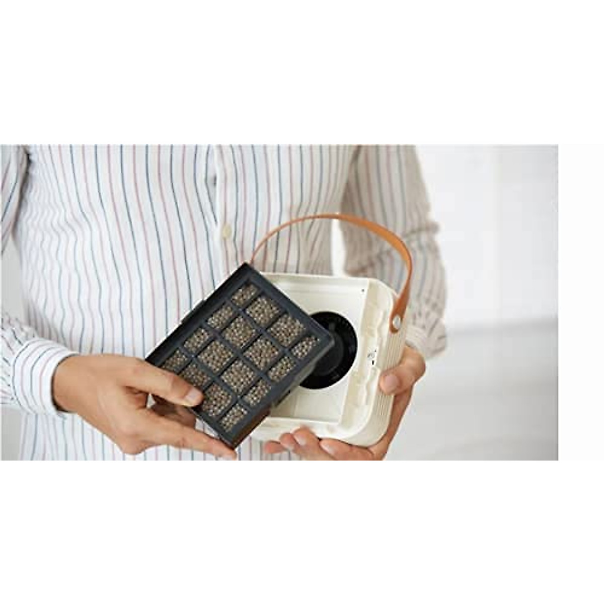 b-MOLA GO NCCO 1804 Portable Air Purifier (White) -Personal size, Ideal for car, travel, office and home.