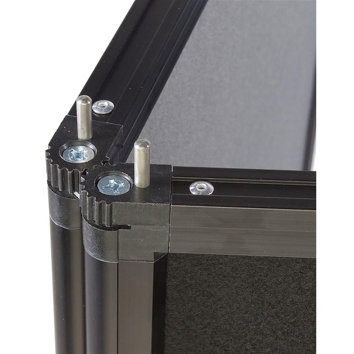 Displays2go Portable Display Panel System, includes 6 Show Panels, Folding Design, Hook & Loop-Receptive Fabric – Black (T6PNLBK)