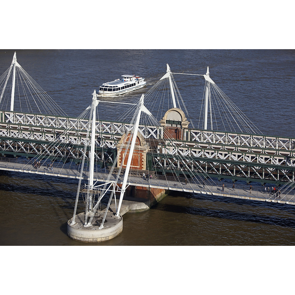 Tamron SP 70-200mm F2.8 Di VC USD Telephoto Zoom Lens for Canon (Model A009E) - International Version (No Warranty)