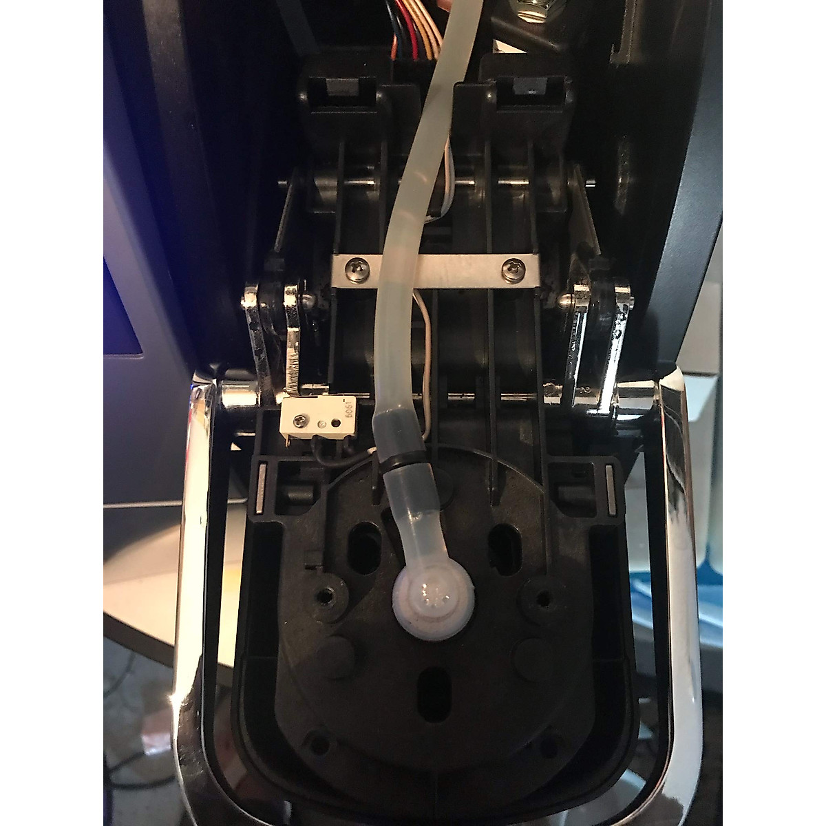 Keurig k3000 Brewer, 3, Silver