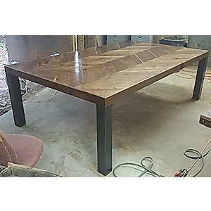 La Bestia Dining Room Table