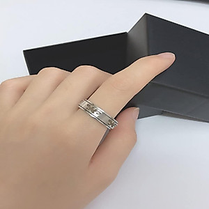 Gecko Fidget Rings for Women Men Spinner Anxiety Rotate Freely Inspirations Stress Relief Meditation Stainless Steel Band Cool Animal Stacking Middle Finger Band Couple Wedding Matching Promise Anniversary Valentine's Day Jewelry Gifts Birthday BFF (7)