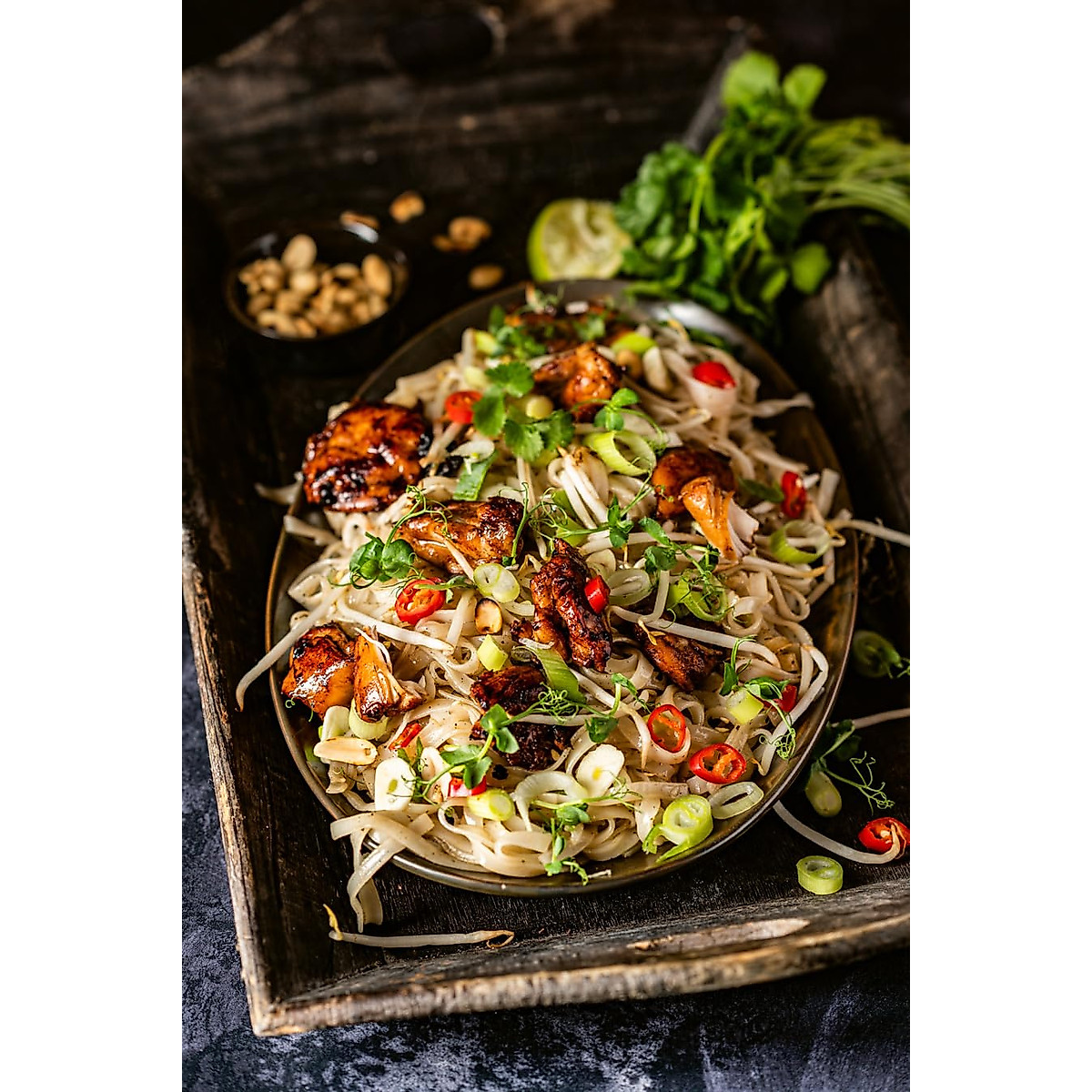 Big Green Egg Carbon Steel 18 Gauge Grilling Wok with Bamboo Spatula 120779