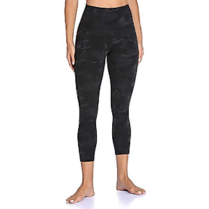 Colorfulkoala Women's High Waisted Yoga Capris 21" Inseam Leggings with Pockets (S, Deep Grey Splinter Camo)