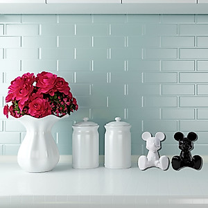 Jerry Leigh Sitting Mickey Mouse Black and White Salt and Pepper Shaker Set, Cute Disney Ceramic Shakers Kitchen Accessories and Decor, Set of 2