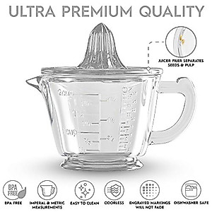 CuttleLab Glass Measuring 2-Cup with Lemon and Lime Juicer (2, Clear), Hand Juicer, Liquid Measuring Cups Manual Juicer, 2 Cup Measuring Cup, Ounce Measuring Cup, Citrus Reamer, Lemon Juicer Manual