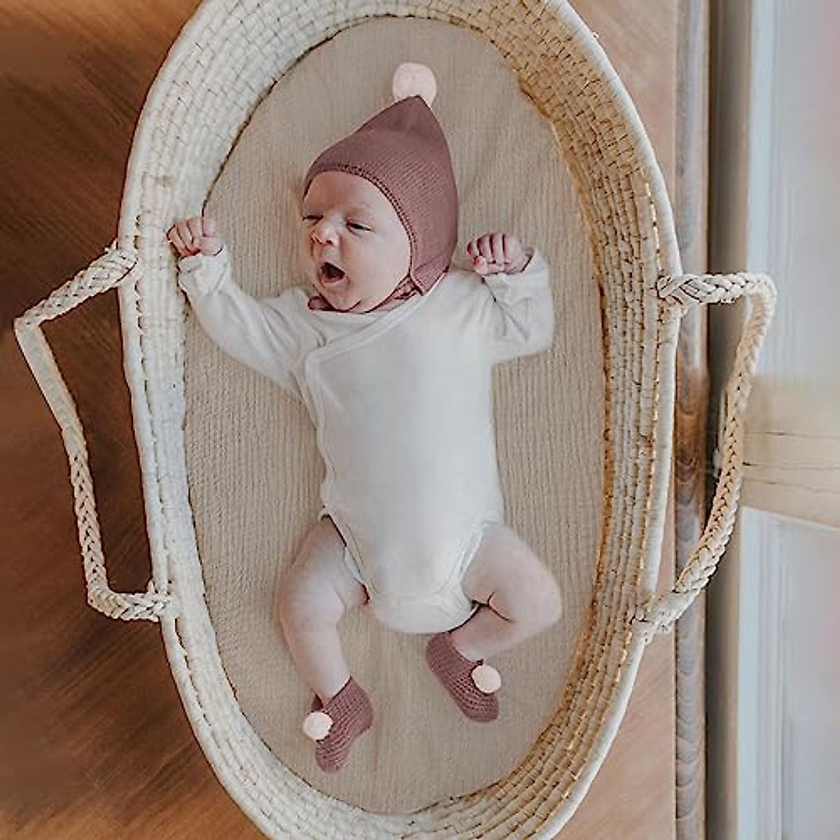 lulumoon Muslin Bassinet Sheets Fitted - Universal Cotton Baby Sheets for Rectangle, Hourglass or Oval Bassinet Mattress (Sand & Cream)