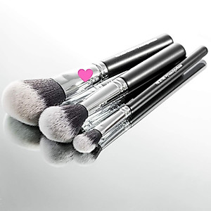 Large Finishing Powder Makeup Brush - Big Fluffy Domed Powder Make Up Brushes for Full Face, Body Bronzer Contouring, Loose, Mineral, Compact, Translucent Powders, Soft Synthetic Vegan Cruelty Free