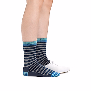 Darn Tough Women's Morgan Crew Lightweight Lifestyle Sock (Style 6039) - Charcoal, Small