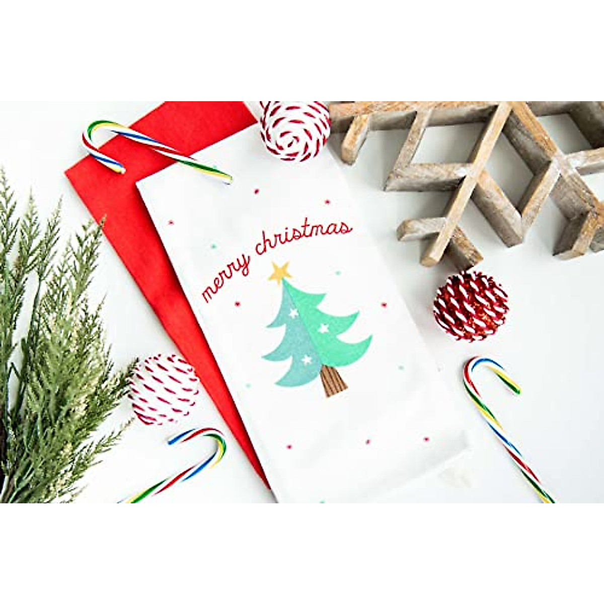 Pearhead Christmas Holiday Tea Towel Set, Seasonal Kitchen Towel Set, Hostess Gift, Holiday Home Decor, Christmas Tree Dish Towels