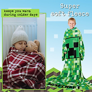 Minecraft Wearable Blanket for Kids and Teenagers - One Size Kids Blanket with Sleeves Cosy Lounge Wear Gifts for Boys, (Green)