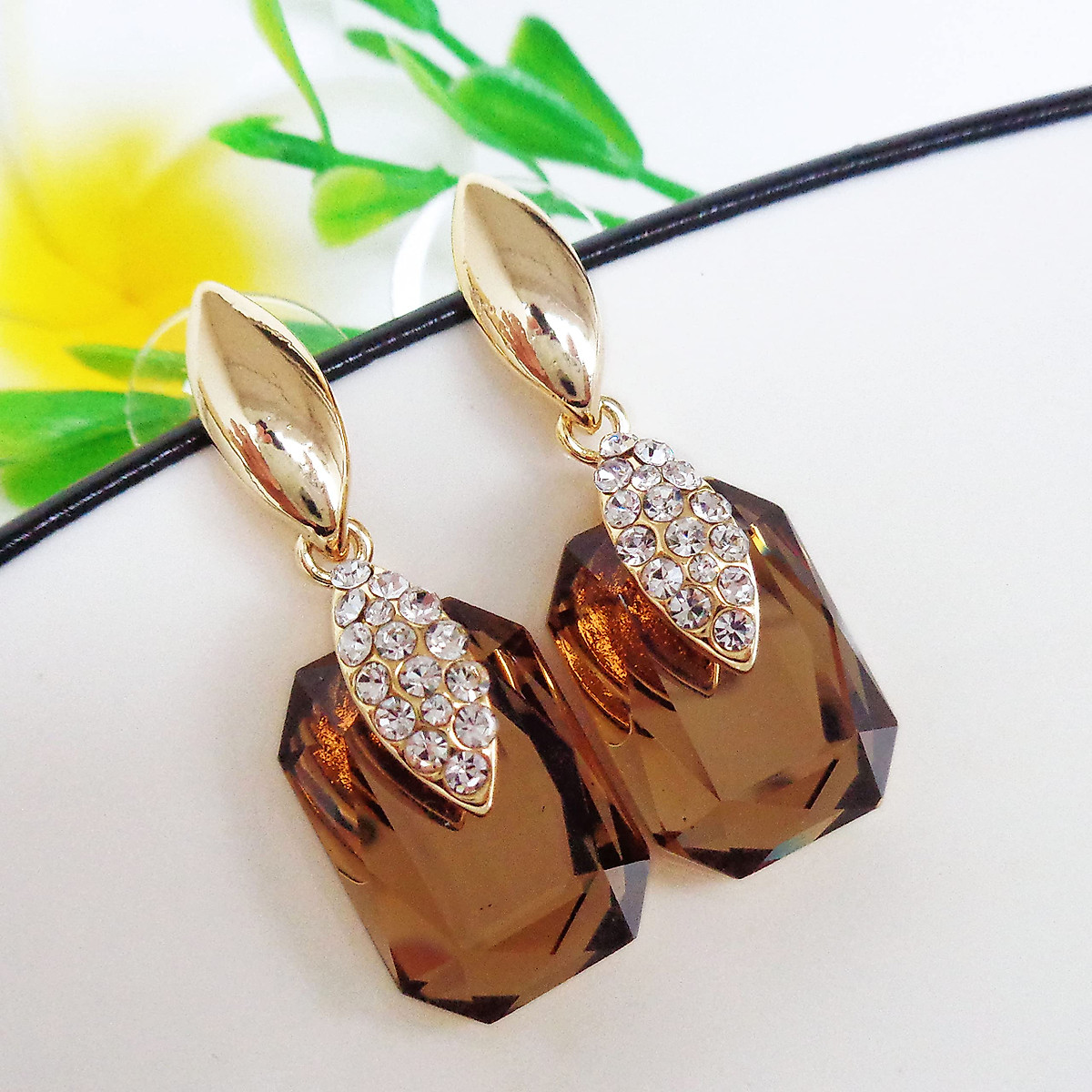 Navachi 18k Gold Plated Spindle Shape Metal White Crystal Square Brown Zircon Dangle Az1949 Stud Earrings