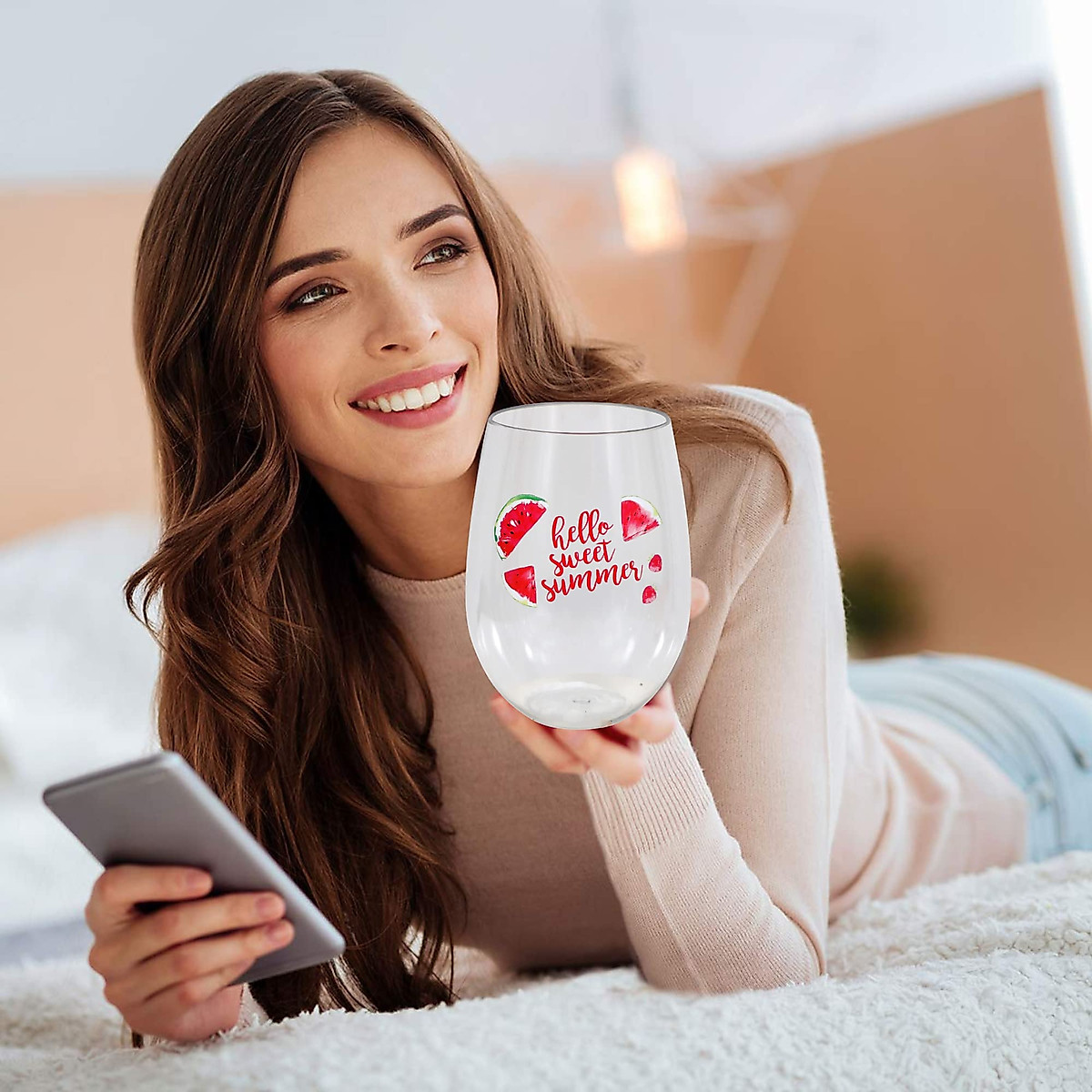 BFL Tropical Party Stemless Wine Glasses, 20oz Plastic Cups Reusable Shatterproof Drinkware Home Picnic Camping Summer Beach Pool Luau Hawaiian Themed Party Indoor Outdoor Pack of 4 (Design May Vary)