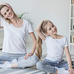 Hicarer 6 Pieces Feng Shui Bracelets Pixiu Wealth Luck Beaded Bracelets Chinese Pi Yao Dragon Charm Elastic Bracelet Amulet Bracelet for Men Women