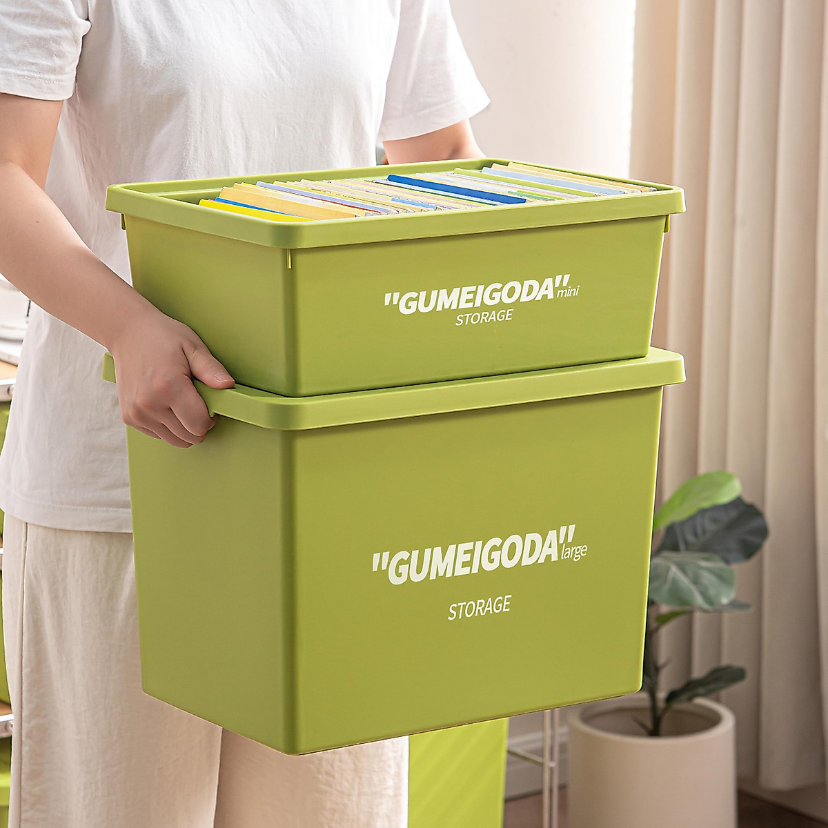 Storage Bins With Lids Set of 4, Green Stackable Boxes,Lid Buckles Bins,Garage container,Shelves, Office,Bedroom,Outdoors Plastic Storage Box for Organizing clothes,books,snacks,sundries（Green,4M）