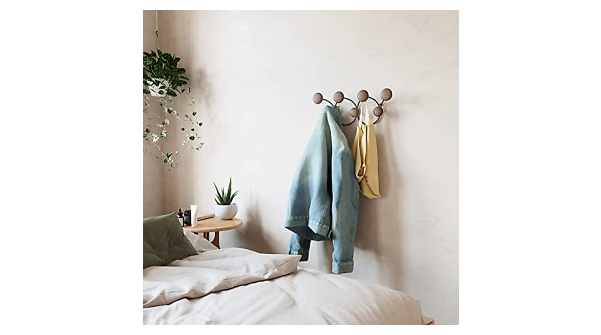 Umbra Dotsy 7 Hook - Stylish & Versatile Wall Art