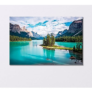 Jasper National Park with Maligne Lake Canada Canvas Print 1 Panel / 36x24 inches
