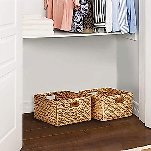 Yarlung 3 Pack Natural Banana Leaf Woven Baskets with Handles, Cube Nesting Baskets Handmade Water Hyacinth Bins Organizer Storage Box for Pantry, Living Room, Laundry Room, 3 Sizes