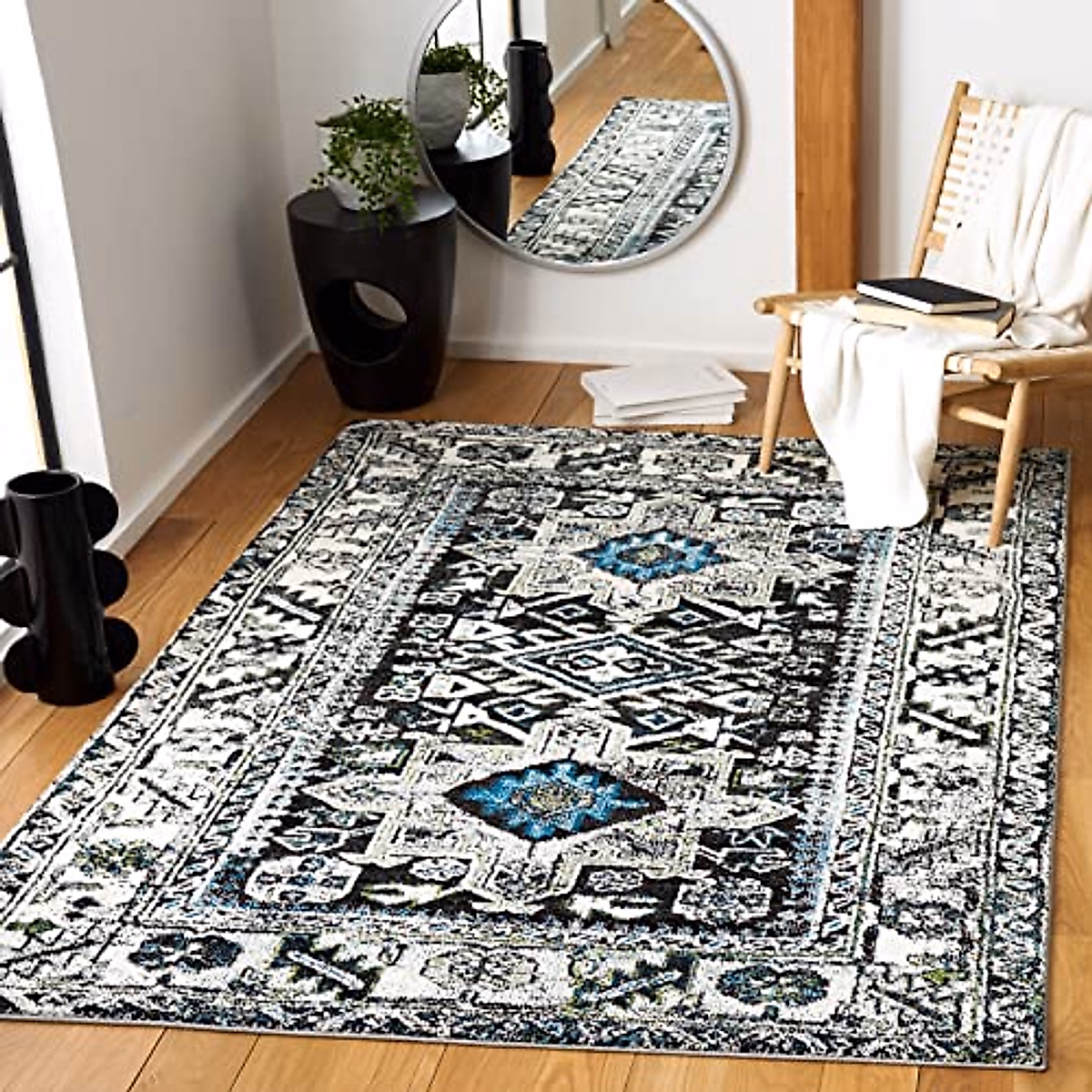 SAFAVIEH Vintage Hamadan Collection Area Rug - 9' x 12', Blue & Grey, Oriental Traditional Persian Design, Non-Shedding & Easy Care, Ideal for High Traffic Areas in Living Room, Bedroom (VTH211N)