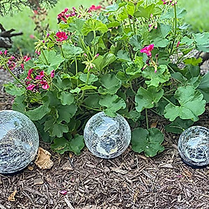 LampLust Solar Globe Light Outdoor - 6 Inch Gazing Ball, LED Fairy Lights, Crackle Glass, Waterproof, Dusk to Dawn Timer, Decorative Lighted Orb for Garden Decor or Patio Table - Batteries Included