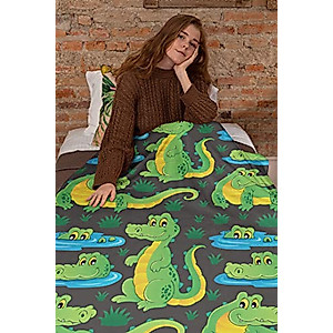 Crocodile Alligator Hiding in Pond Soft Throw Blanket All Season Microplush Warm Blankets Lightweight Tufted Fuzzy Flannel Fleece Throws Blanket for Bed Sofa Couch 50"x40"
