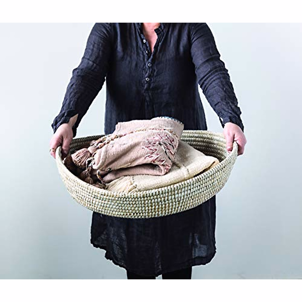 Creative Co-Op White Handwoven Grass Basket with Handles Decorative Accents