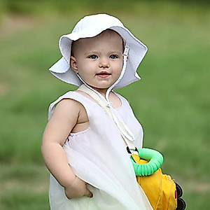 DASMINI Baby & Toddler Wide Brim Sun Hats UPF 50+ Sun Protection Bucket Cap Cute Adjustable Hat (wht Seersucker, 0-6M)